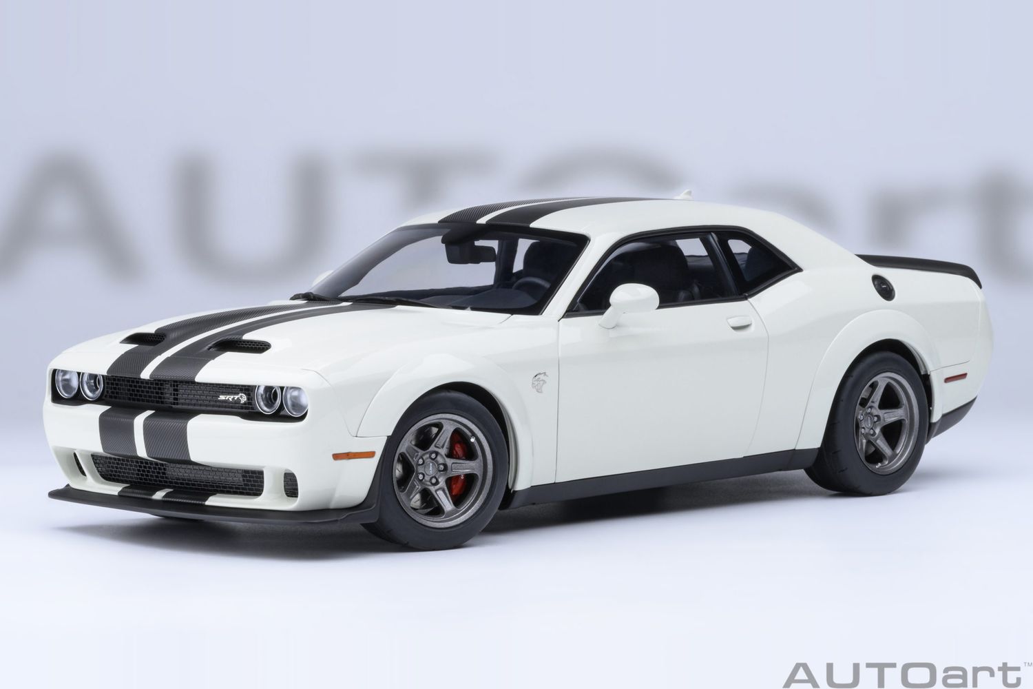 1:18 Autoart - Dodge Challenger SRT Superstock 2023 (Frostbite)