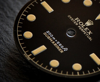 Submariner dial