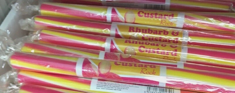 Blackpool Rock Rhubarb & Custard stick 55g