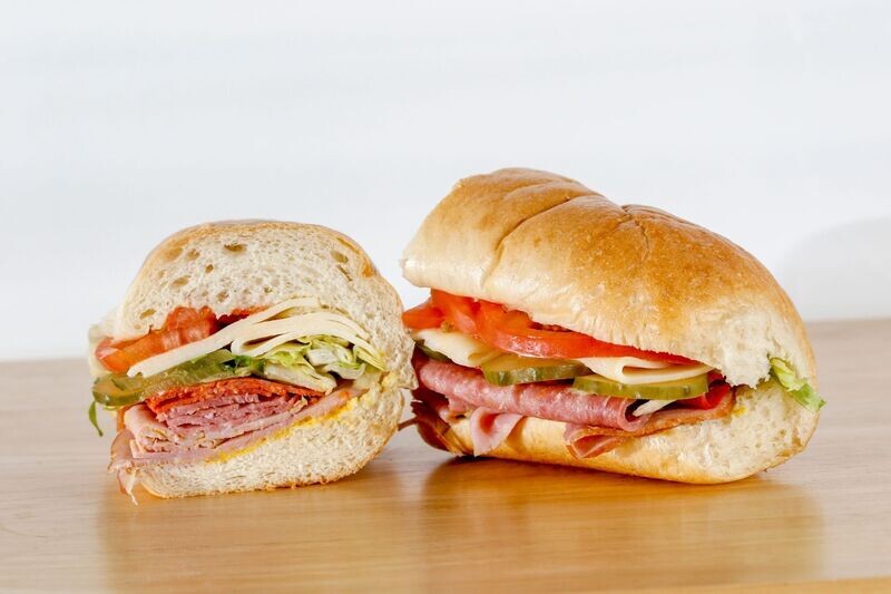 Pizza Restaurant | Luzerne County, PA | 570-825-5166