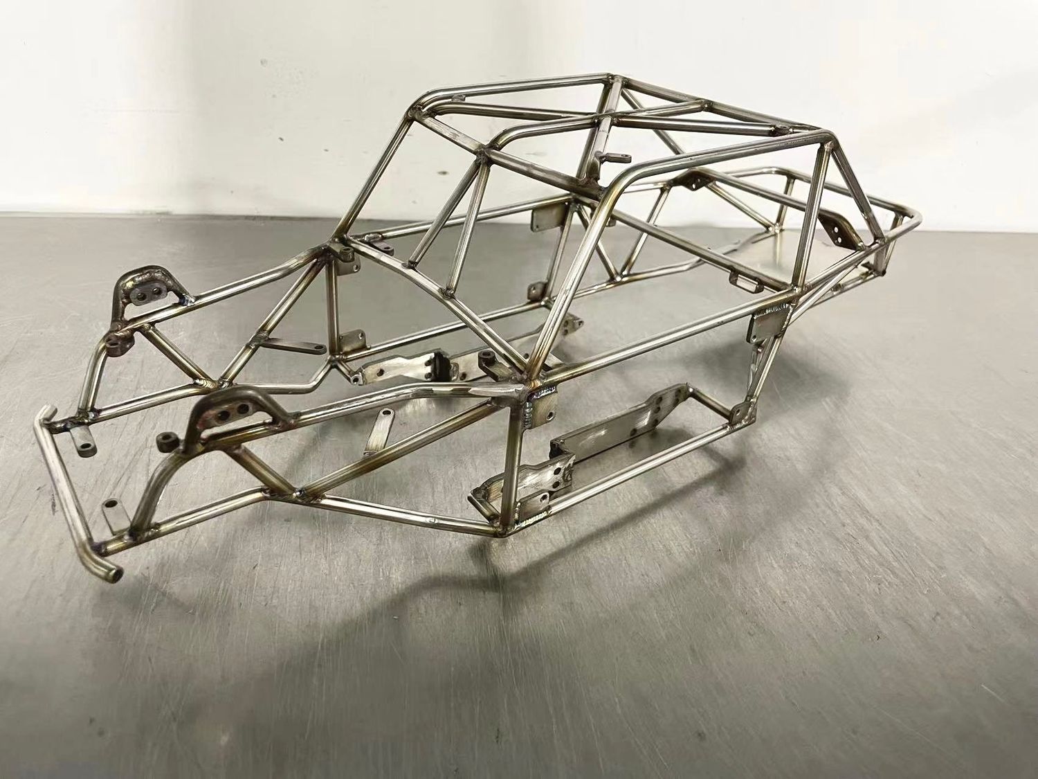 H10DDI "direct drop-in" chassis for Vanquish H10 Optic with optional ...