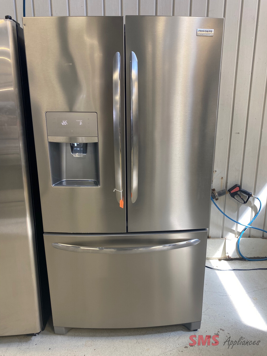Frigidaire Gallery 36" French Door Refrigerator 27.6 Cu. Ft. FGHB2868TF
