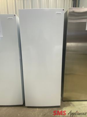 Open Box - Scratch & Dent - Frigidaire 28" Upright Freezer FFFU18F2VW
