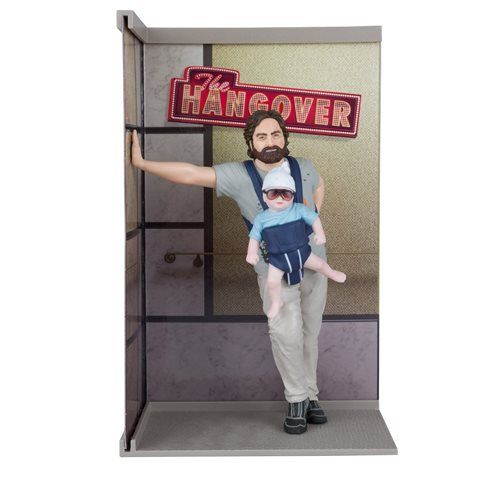 Movie Maniacs WB 100 The Hangover Alan Garner Limited Edition 6-Inch ...
