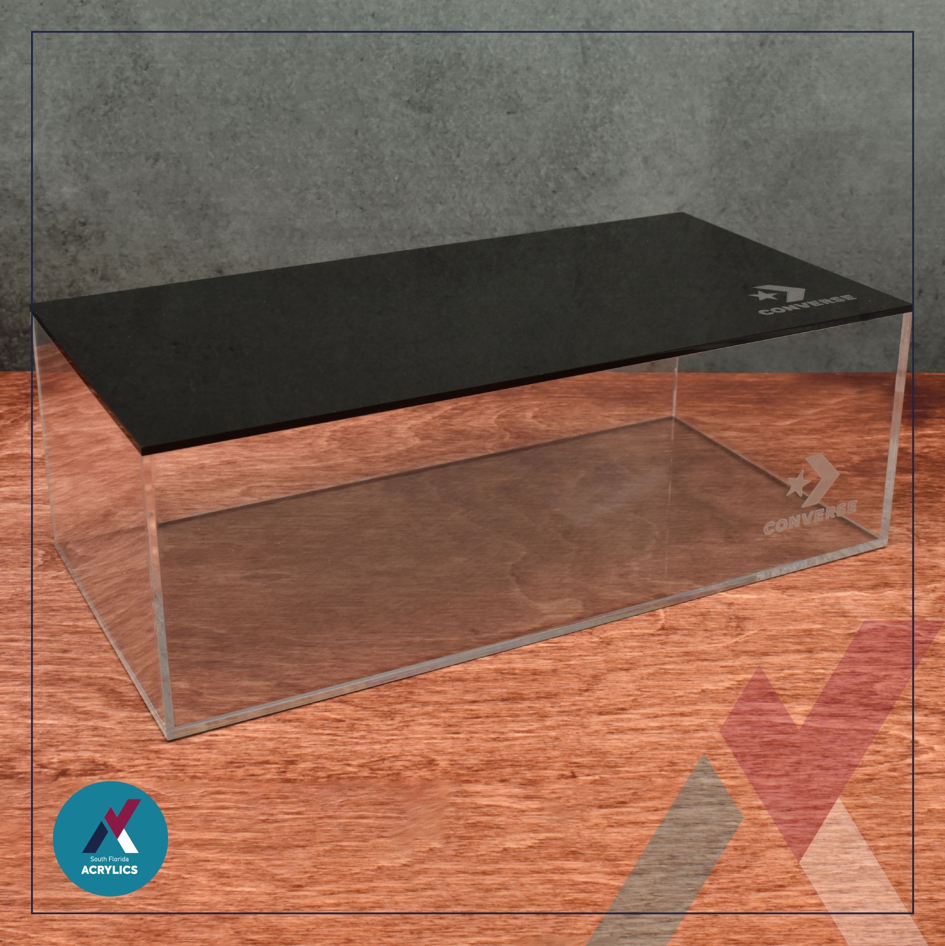 South Florida Acrylics - Sale of acrylic sheets and other materials.