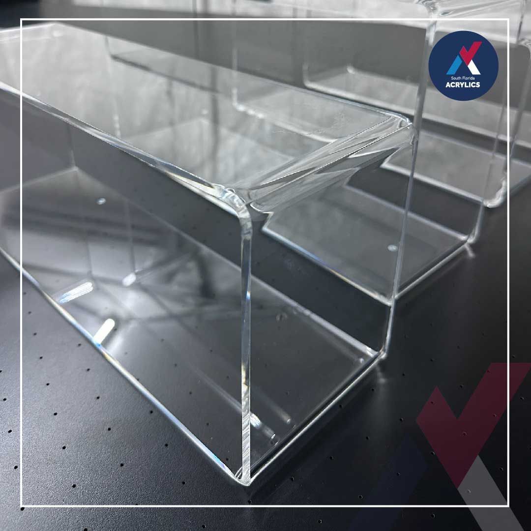 South Florida Acrylics - Sale of acrylic sheets and other materials.