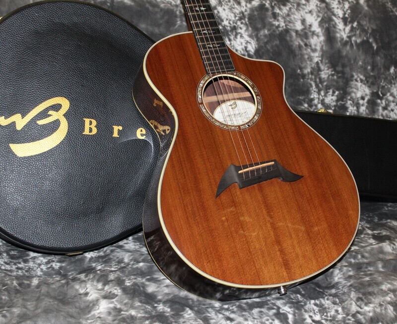 Breedlove Acoustics | WE SHIP WORLDWIDE!