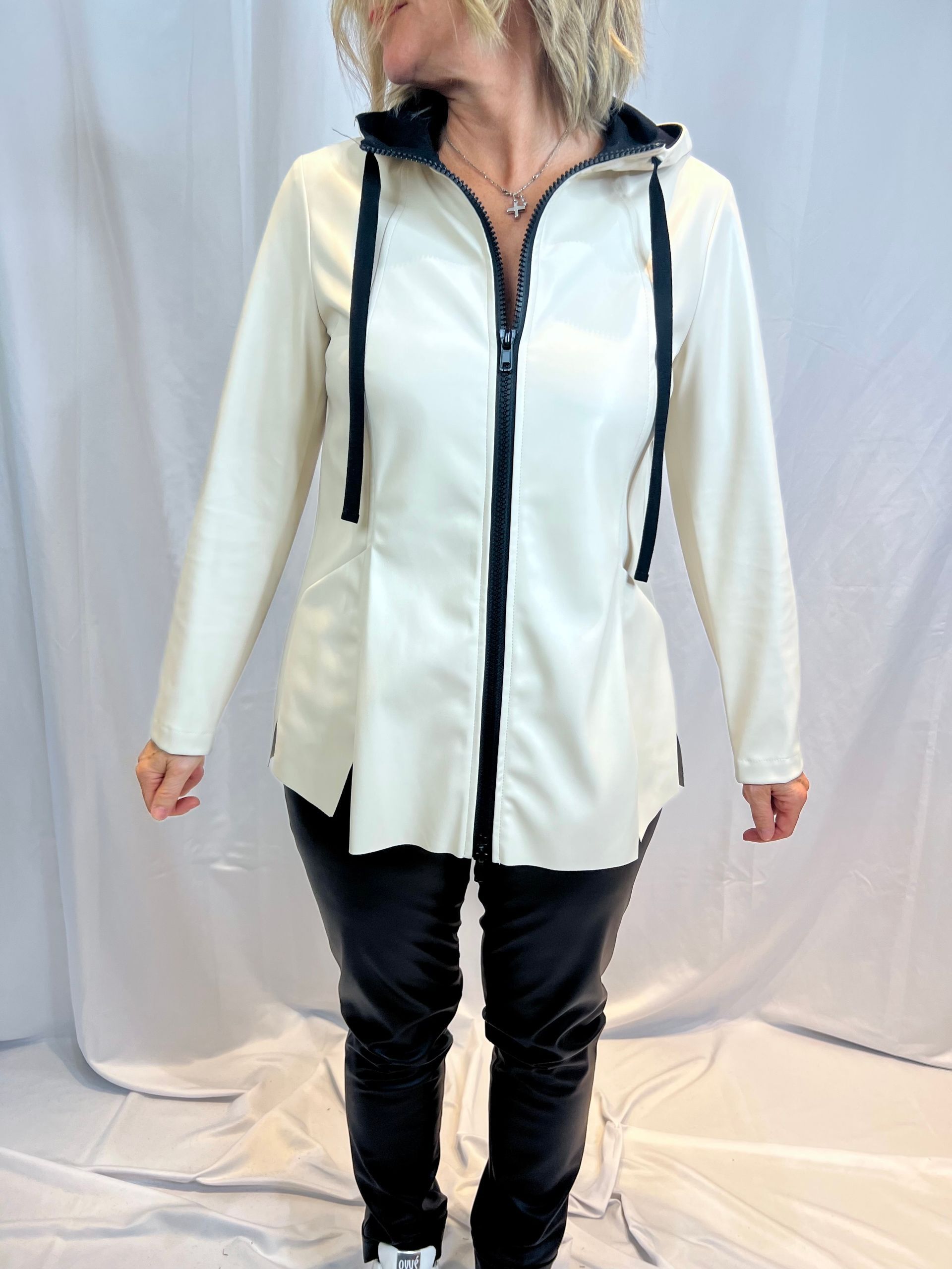 Abbigliamento donna | Taglie regular e curvy | Dro, TN | Papillon Moda