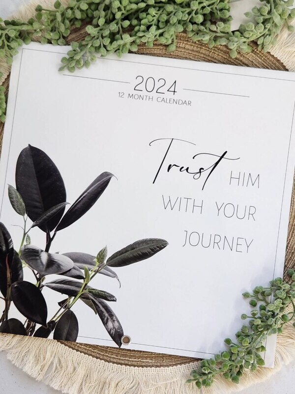 Captured Expressions Calendar