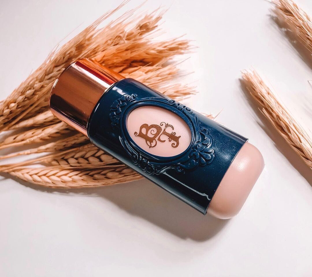 Base BT Skin - Bruna Tavares