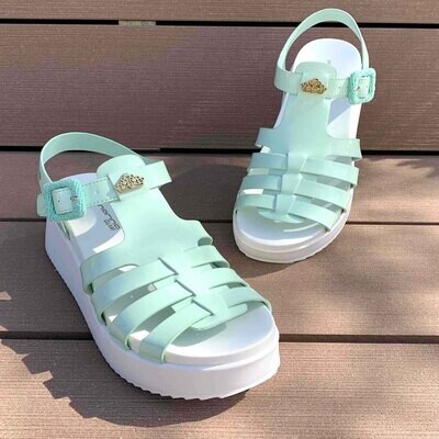 Lilly Shop - Scarpe Skechers e Abbigliamento Vicolo