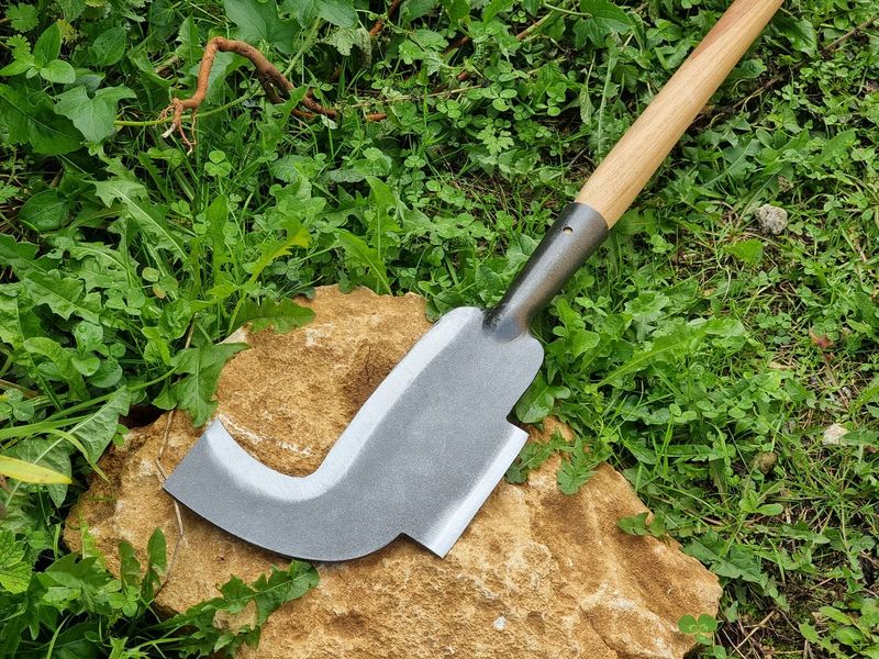 Outils agricoles manuels essentiels – La Frontière