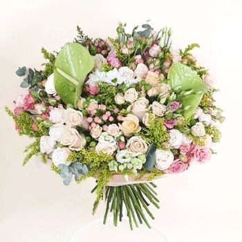 Bouquets - online shopping with delivery service