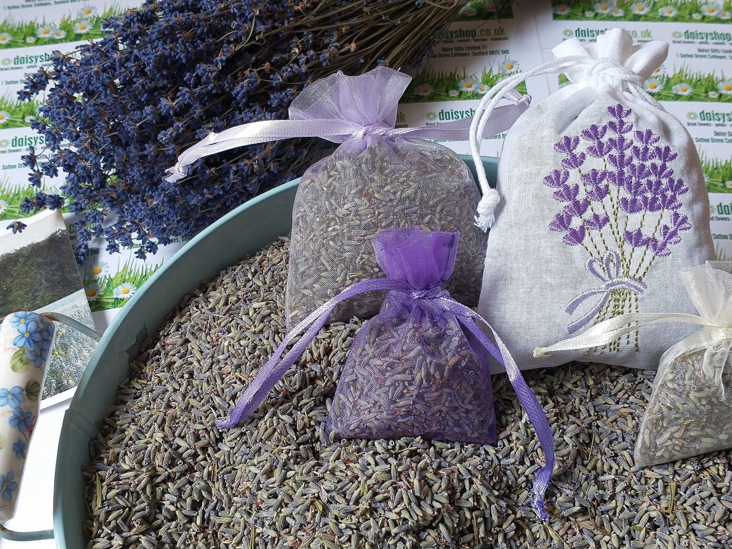 Dried lavender loose buds - Daisyshop UK - Buy dried flowers
