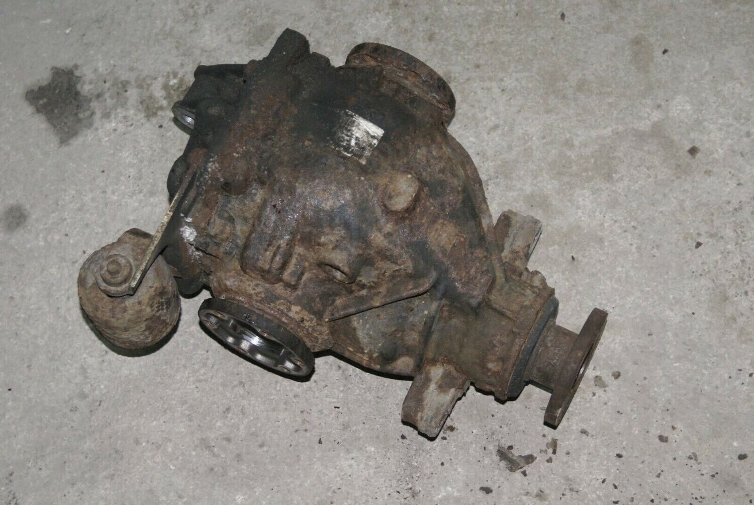 BMW E46 320d M47N 150PS Tour. Differential Diff 2,35 7518845 ...