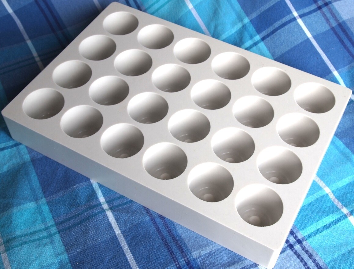 Silicone Donut Shape Mould - Clearance stock Reduced Price. Silicone Donut Shape Mould - Clearance stock Reduced Price.