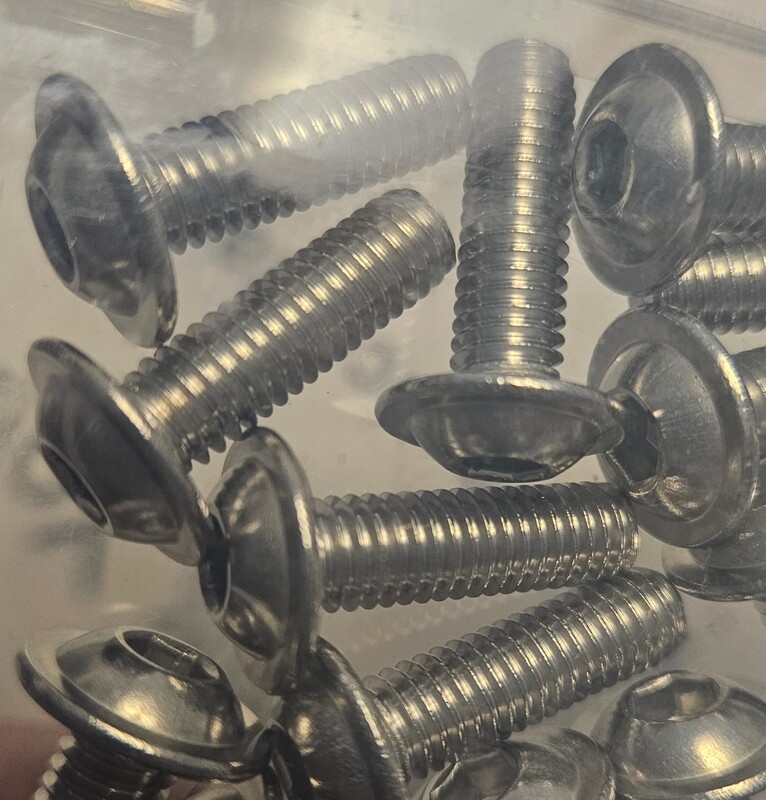 Extend UFS Frame Bolts x4