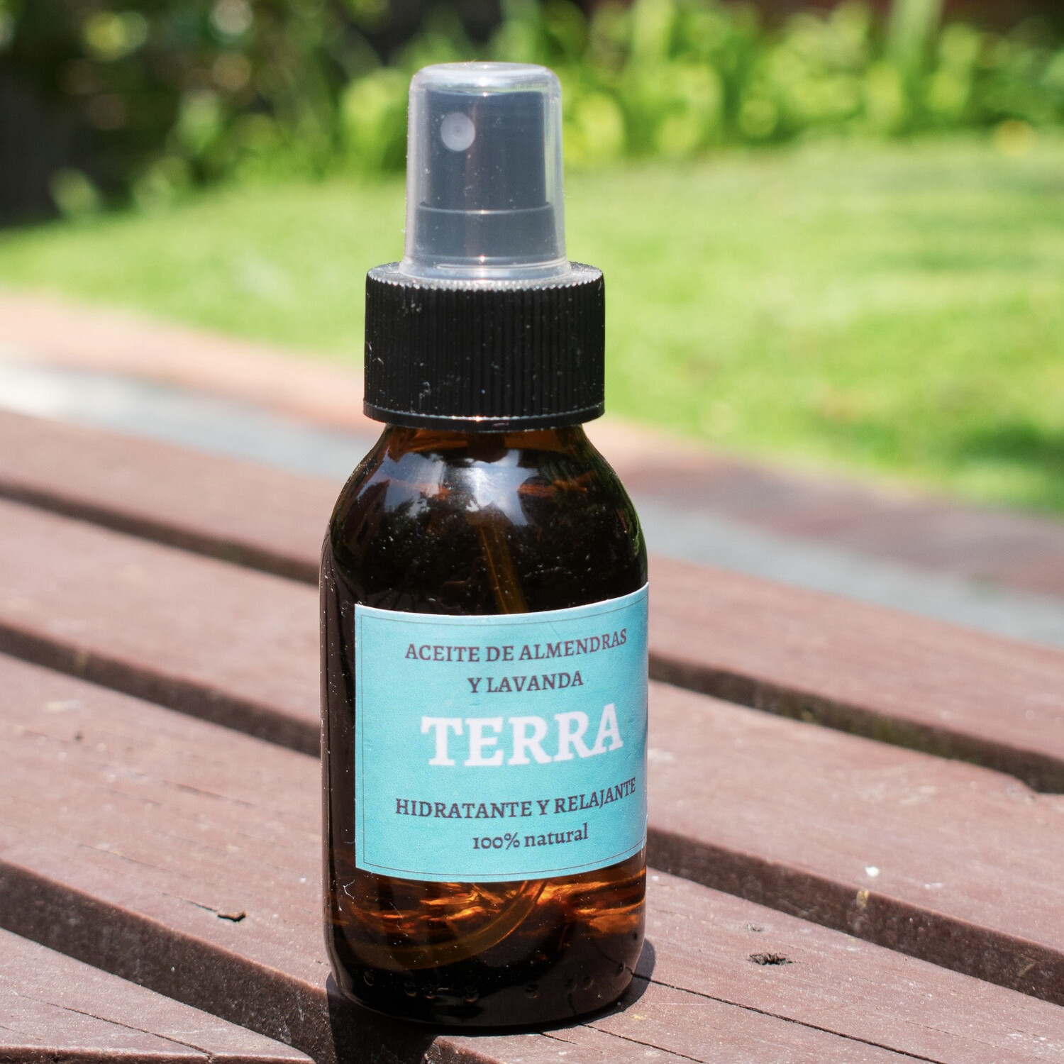 Aceite de almendras y lavanda (hidratante y relajante)