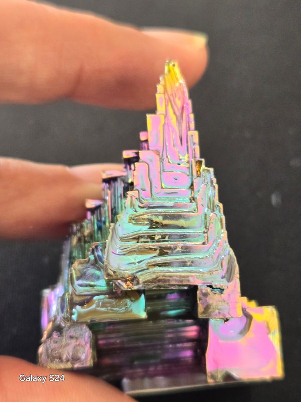 Bismuth IV