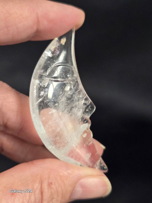 Quartz Moon