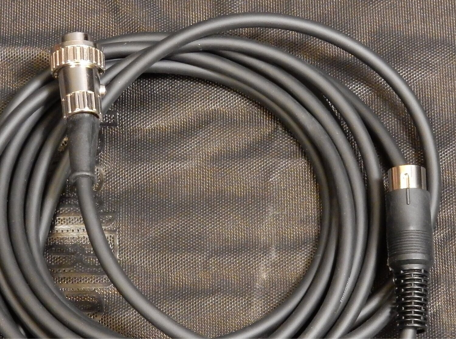 ZETA to GR-55 Cable_15′ – Store – ZETA Violins