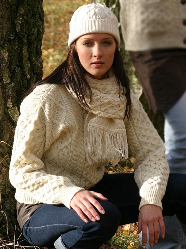 Inis Mor Aran Crew Neck Sweater