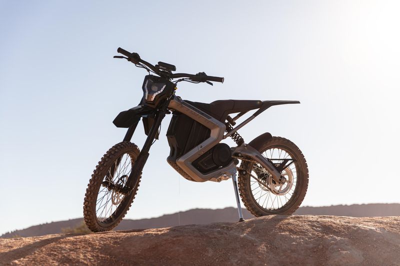 Rawrr Electric Bikes – Huntington Beach