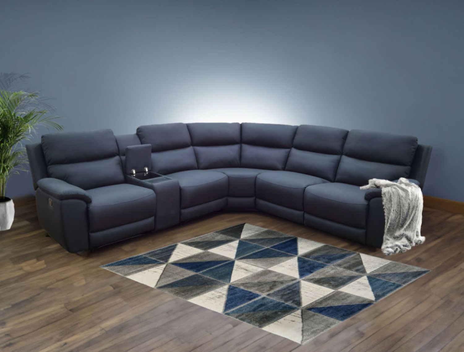 BRONTE CORNER LOUNGE