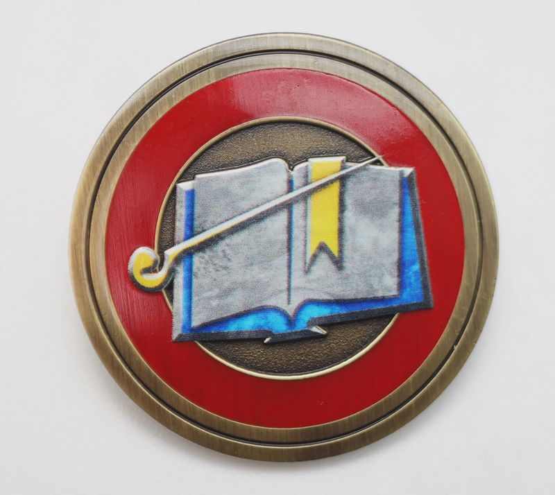Pathfinder Class Icon Pin: Wizard
