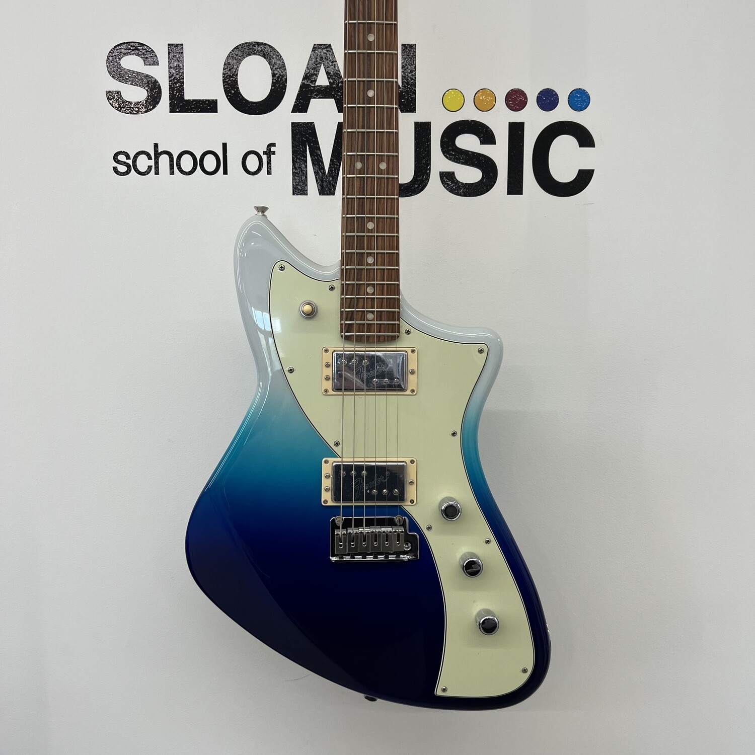 Fender Player Plus Meteora -- Belair Blue