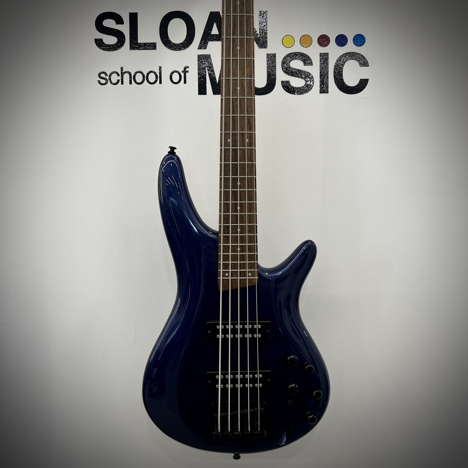 USED Ibanez Soundgear SR305EB 5 String Bass - Navy Metallic