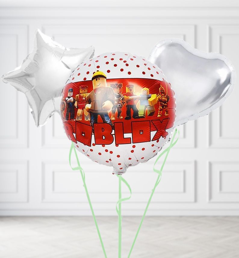 A 18 inch Roblox banner Balloon featuring the Roblox logo and Roblox ...