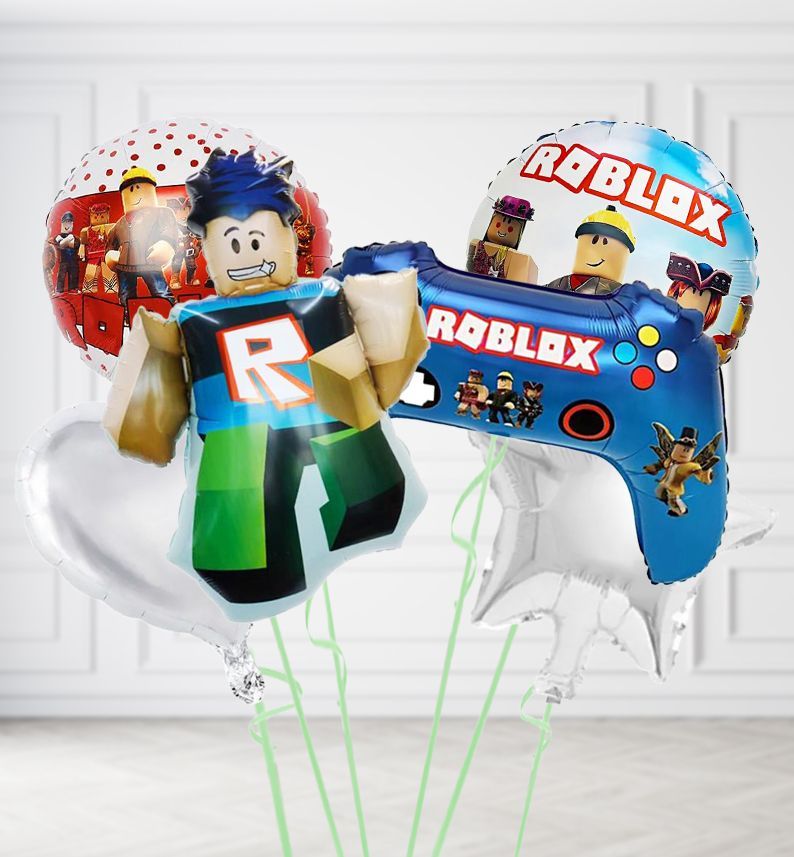 A 6 piece Roblox Birthday Balloon bouquet featuring a Roblox character ...