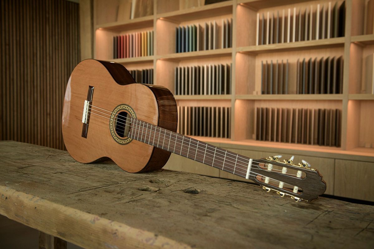 Spanish Guitar House | Exclusive handmade classical and flamenco ...