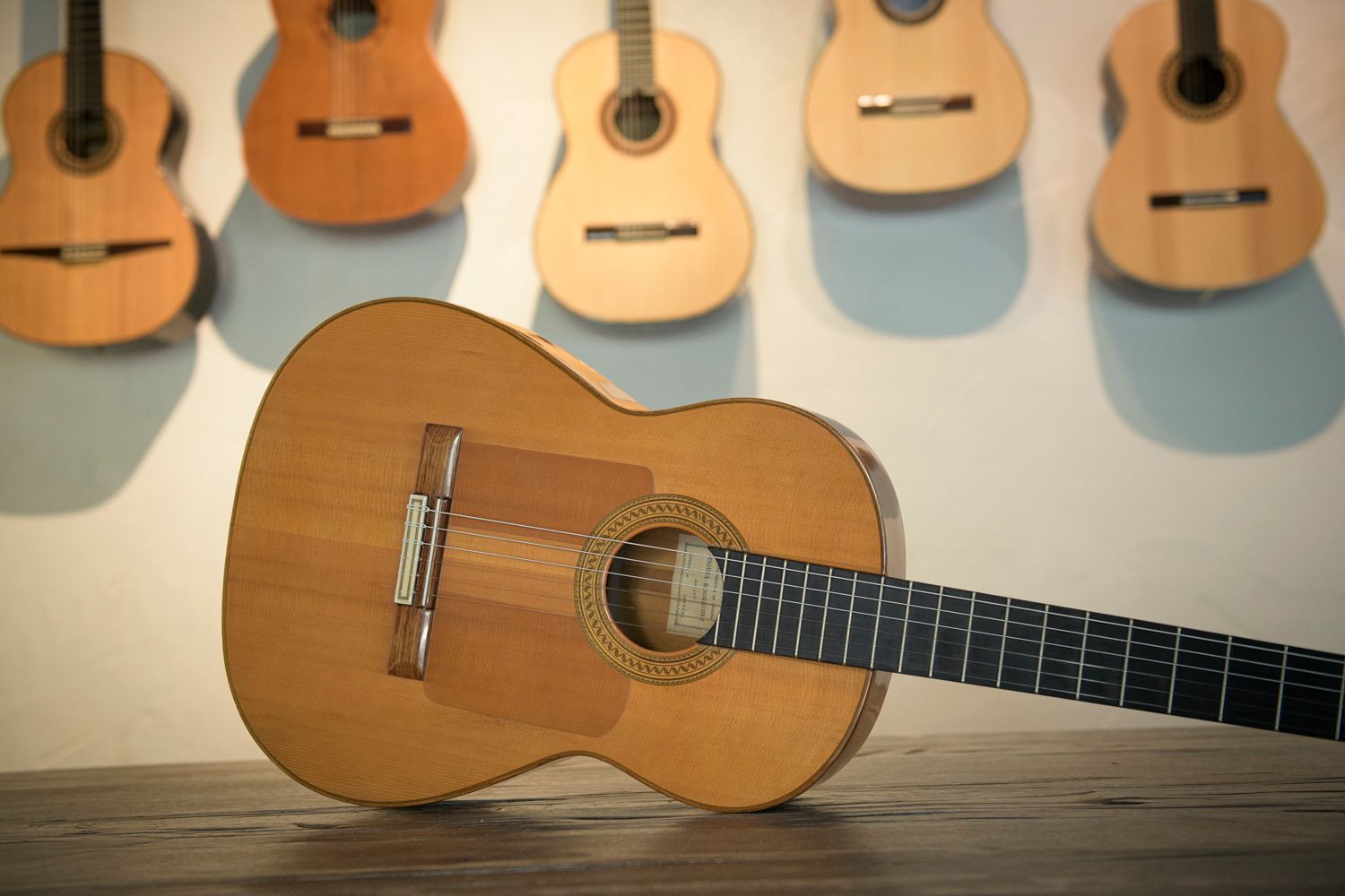 Spanish Guitar House | Exclusive handmade classical and flamenco ...