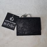 Purse Trippin'