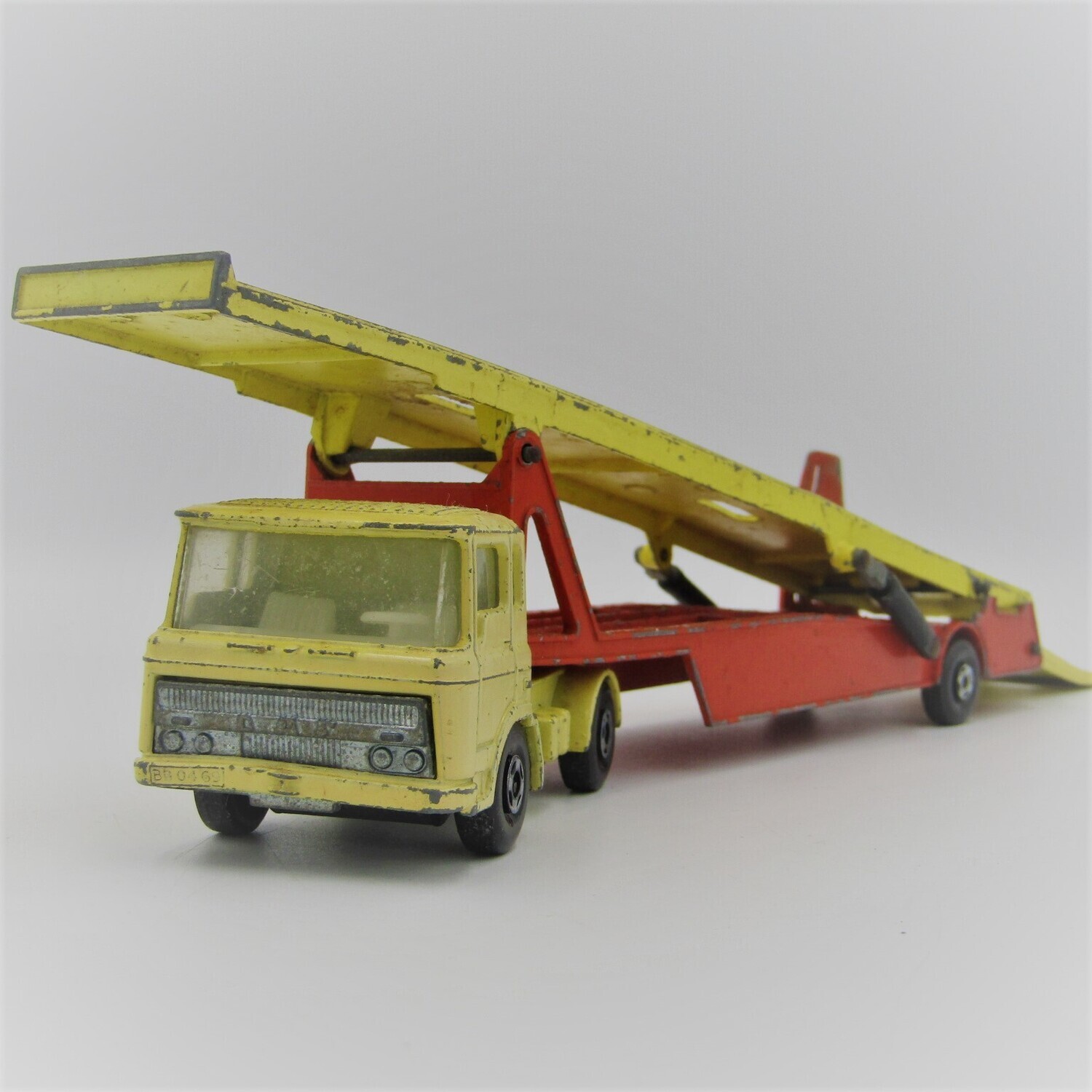 Matchbox Super Kings K-11 DAF Car Transporter truck