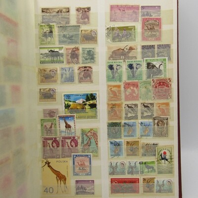Bulk and Thematic Stamp Lots