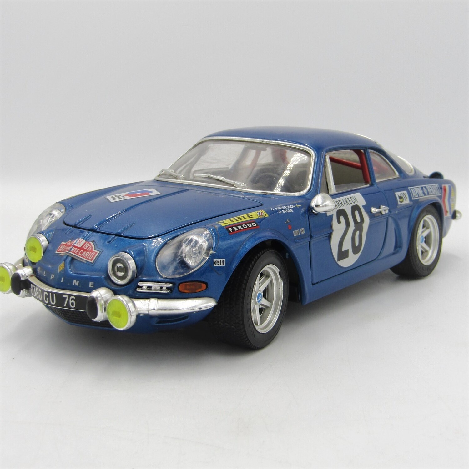 Bburago Alpine Renault A110 die-cast racing model car - scale 1/16 ...