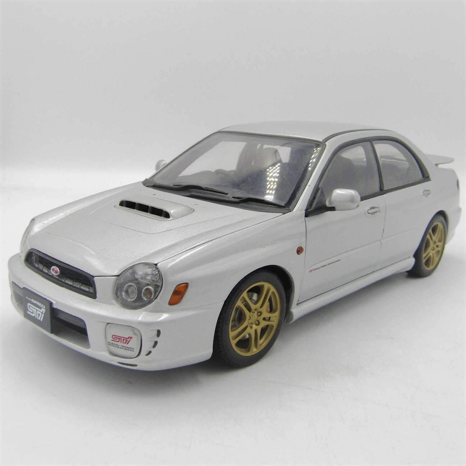 Auto Art Subaru Impreza WRX Sti die-cast model car - scale 1/18 ...