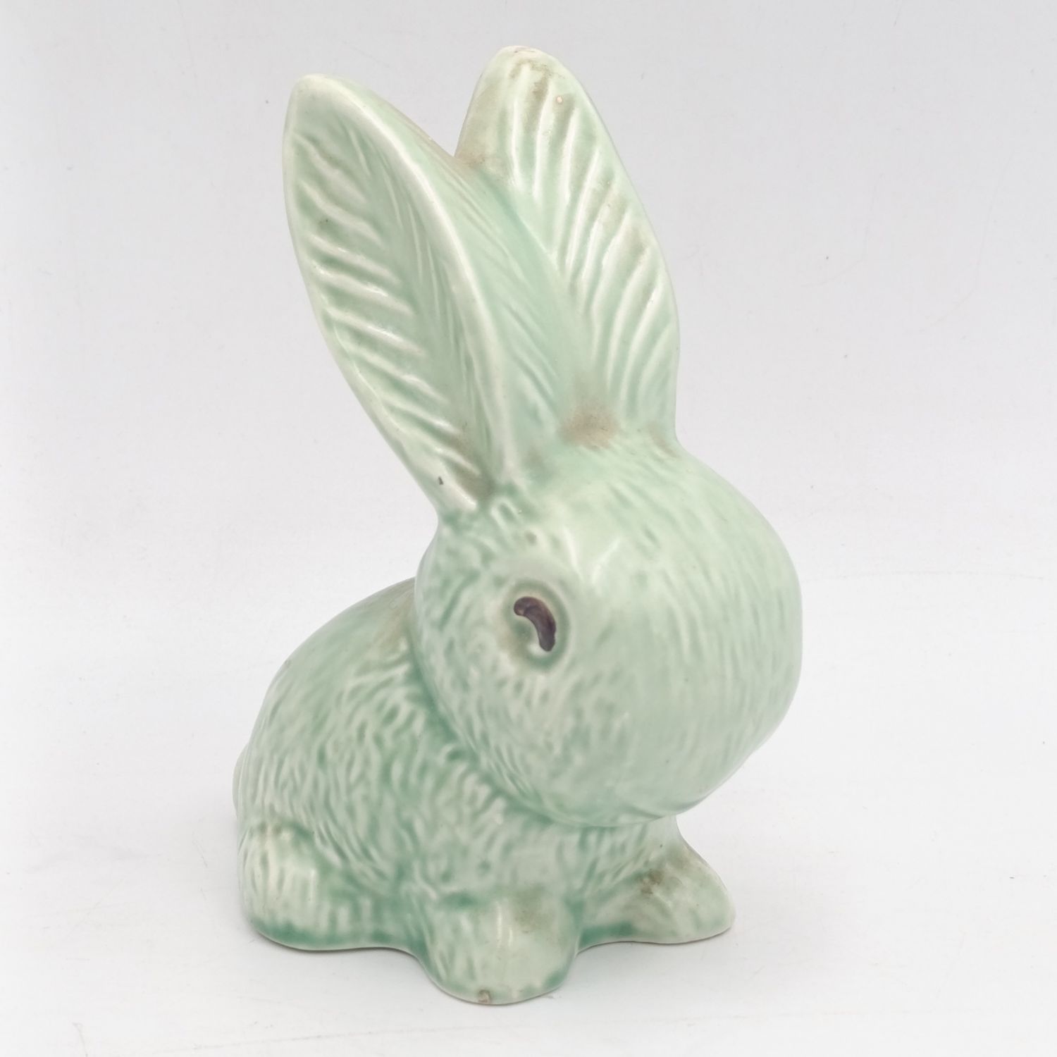 Vintage Sylvac porcelain bunny