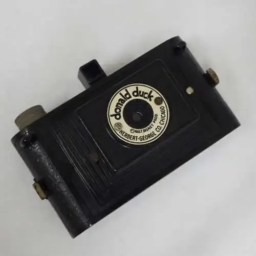 Donald Duck camera made by Herbert George Company of Chicago - Circa ...