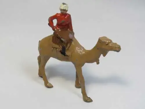 Vintage Camel Corps lead soldier