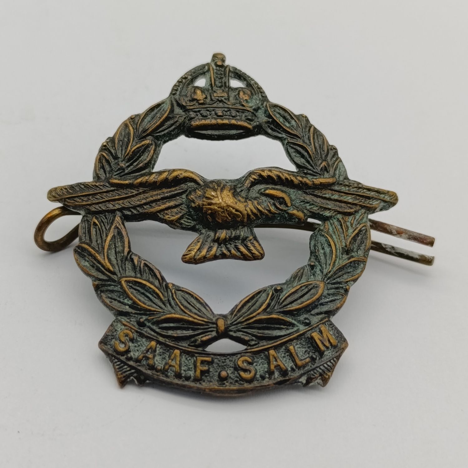 WW2 SA Air Force cap badge