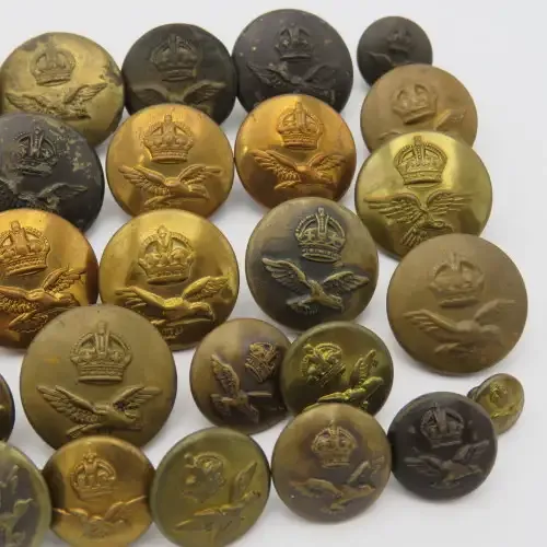 Lot of 31 WW2 SA Air Force uniform buttons