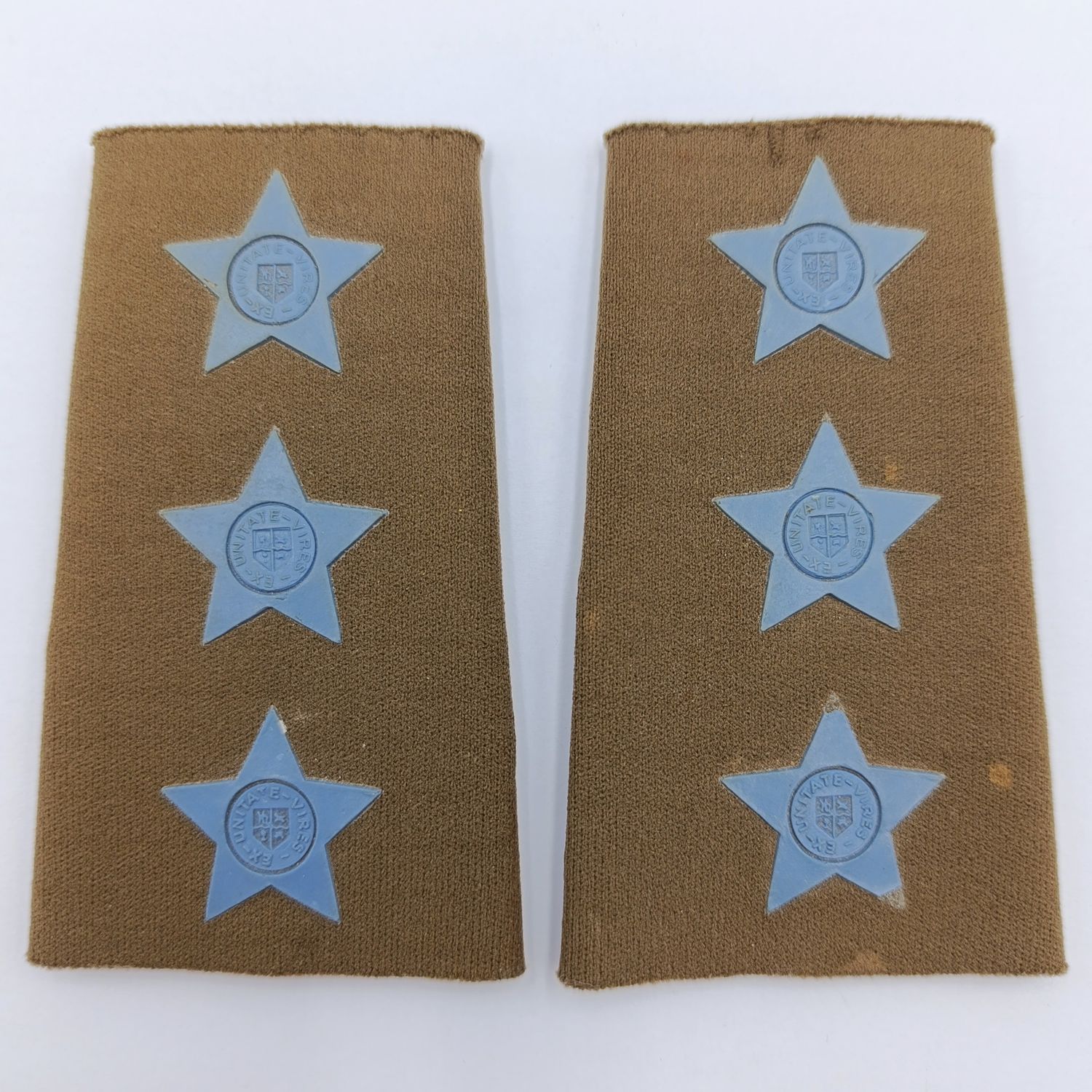 Pair of SA Air Force Captain rank epaulettes