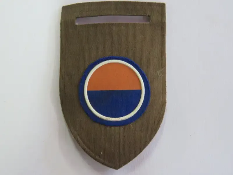 SADF Armour corps Charlie company tupperware flash - Belonged to Driver ...