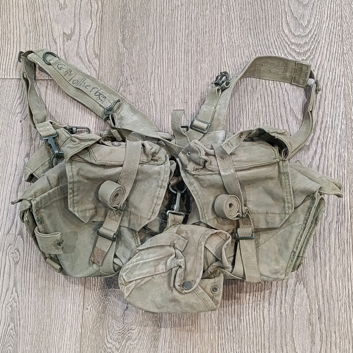 SADF Skeleton webbing with yoke, kidney pouches and water bottle pouch