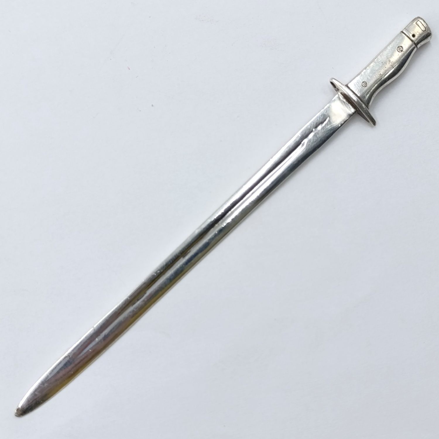 Hallmarked sterling silverminiature 1907 Pattern. 303 bayonet - weighs ...