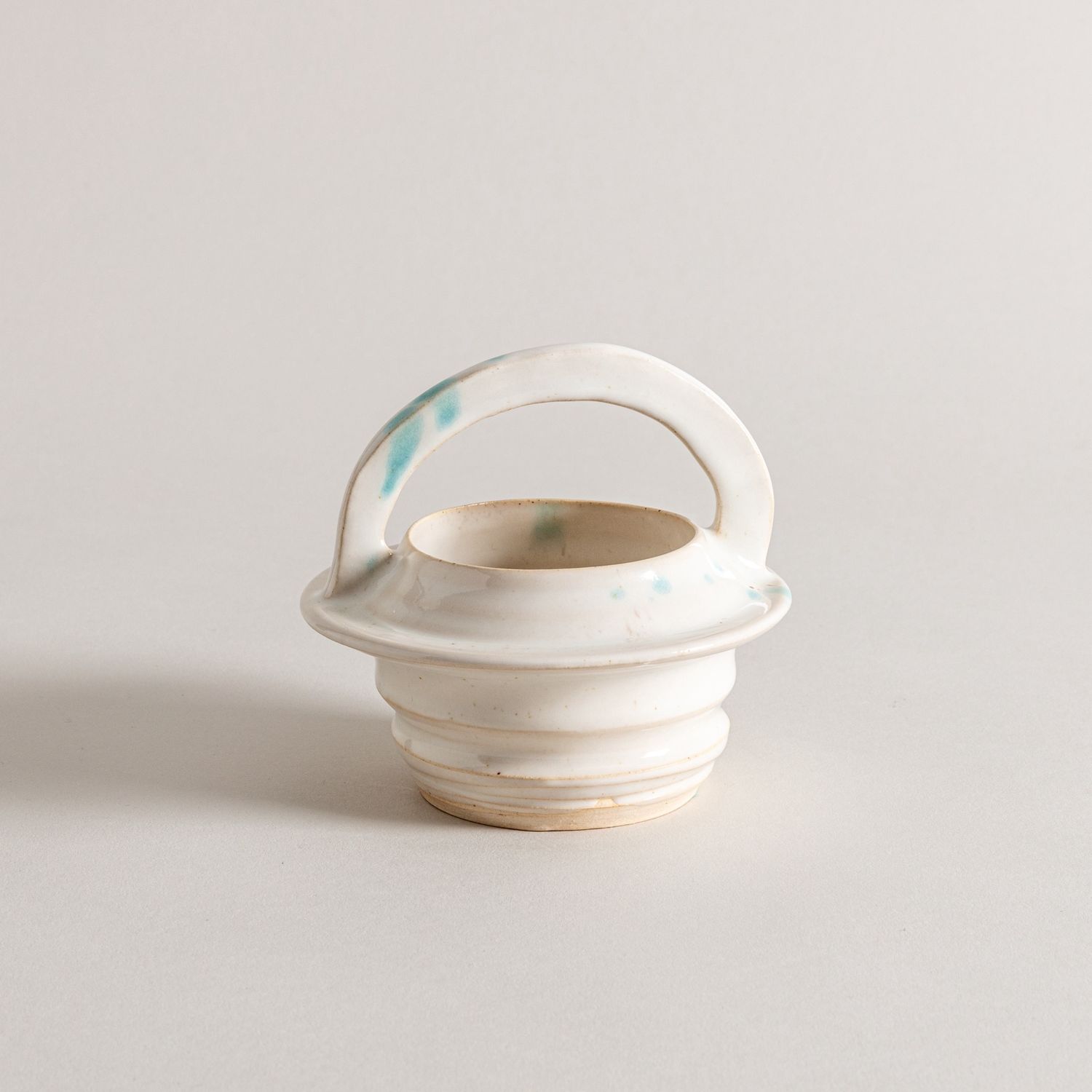 Small Vessel with Handle
